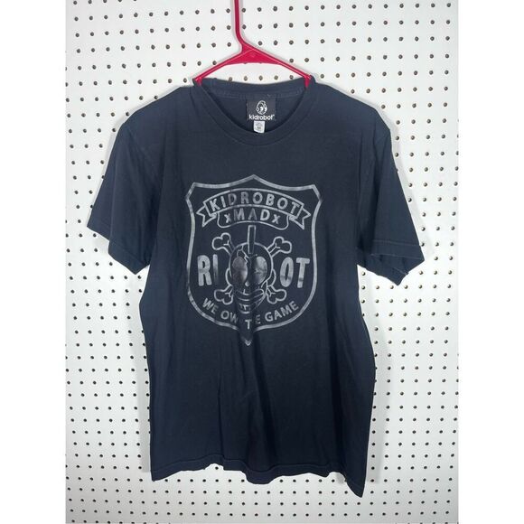 Kid Robot | Shirts | Kidrobot Riot Skull Shirt Size M | Poshmark